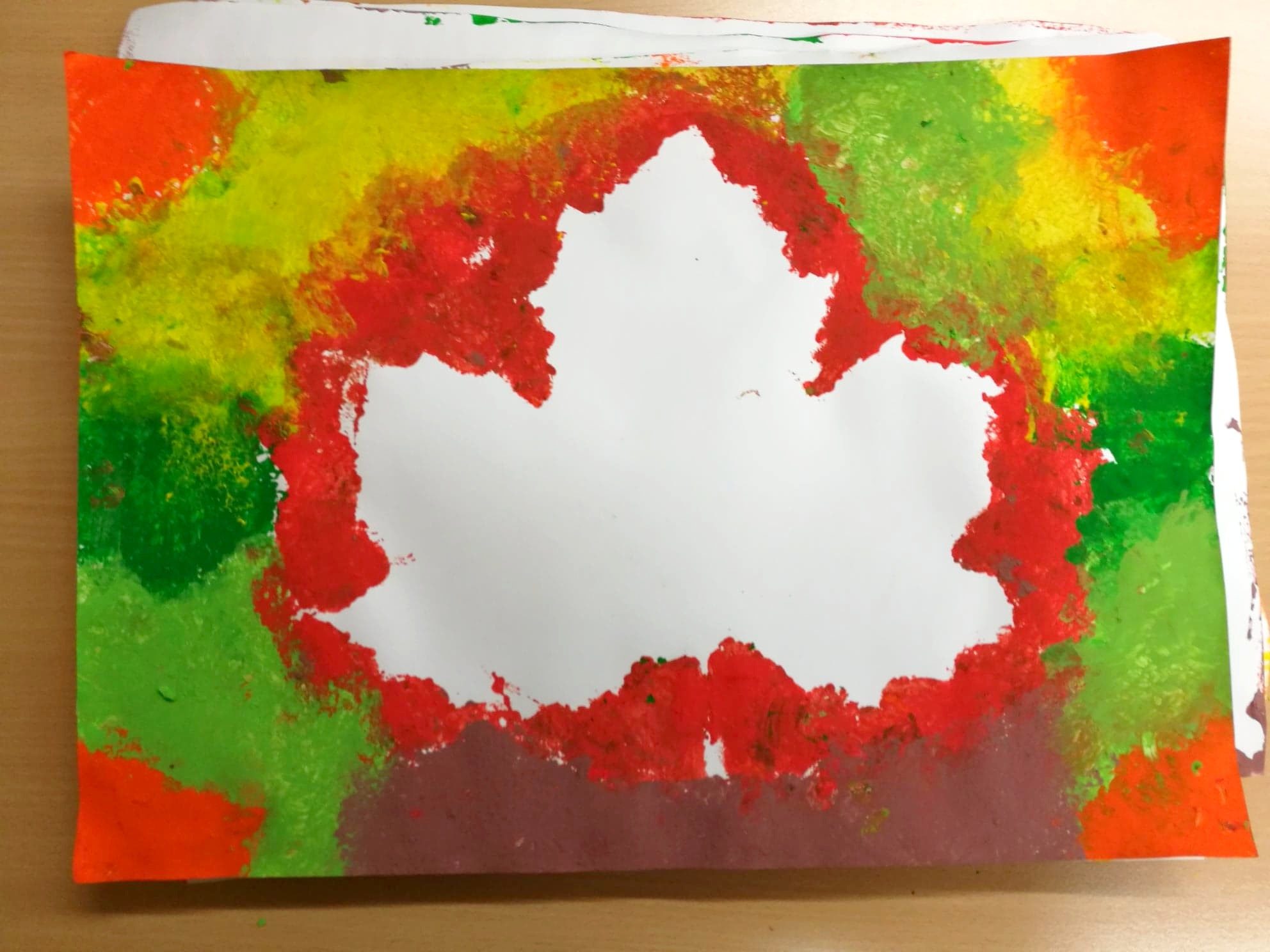 Feuilles d’automne et graphismes – Chat d'école